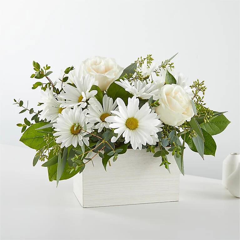 Fresh Linen Box arranged by a florist in Mokena, IL : An English Garden ...